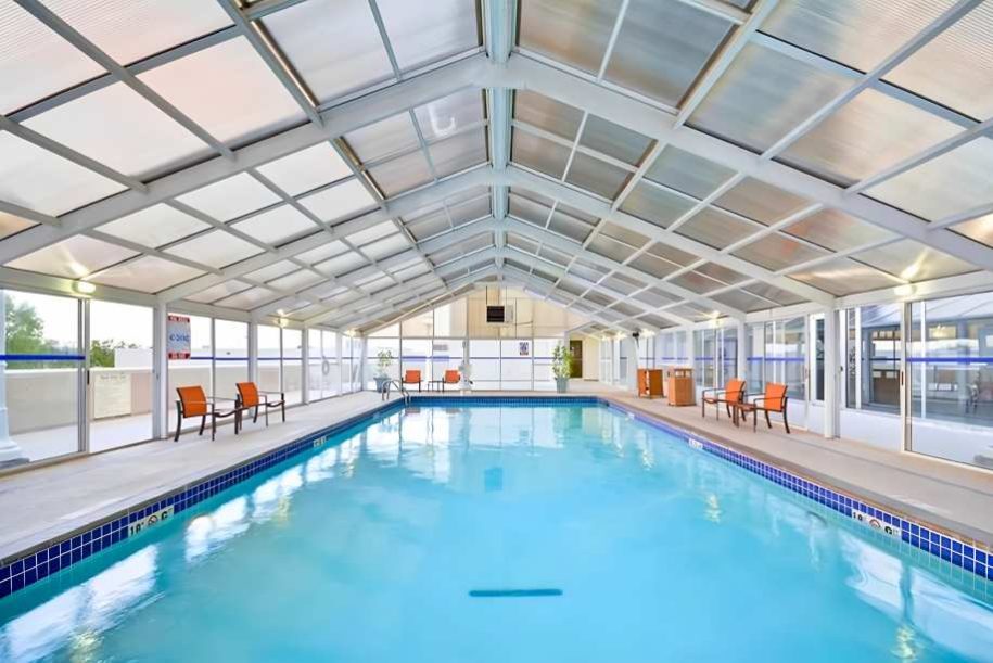 Tulsa Vitality Hotel, Just Minutes from Tulsa Airport